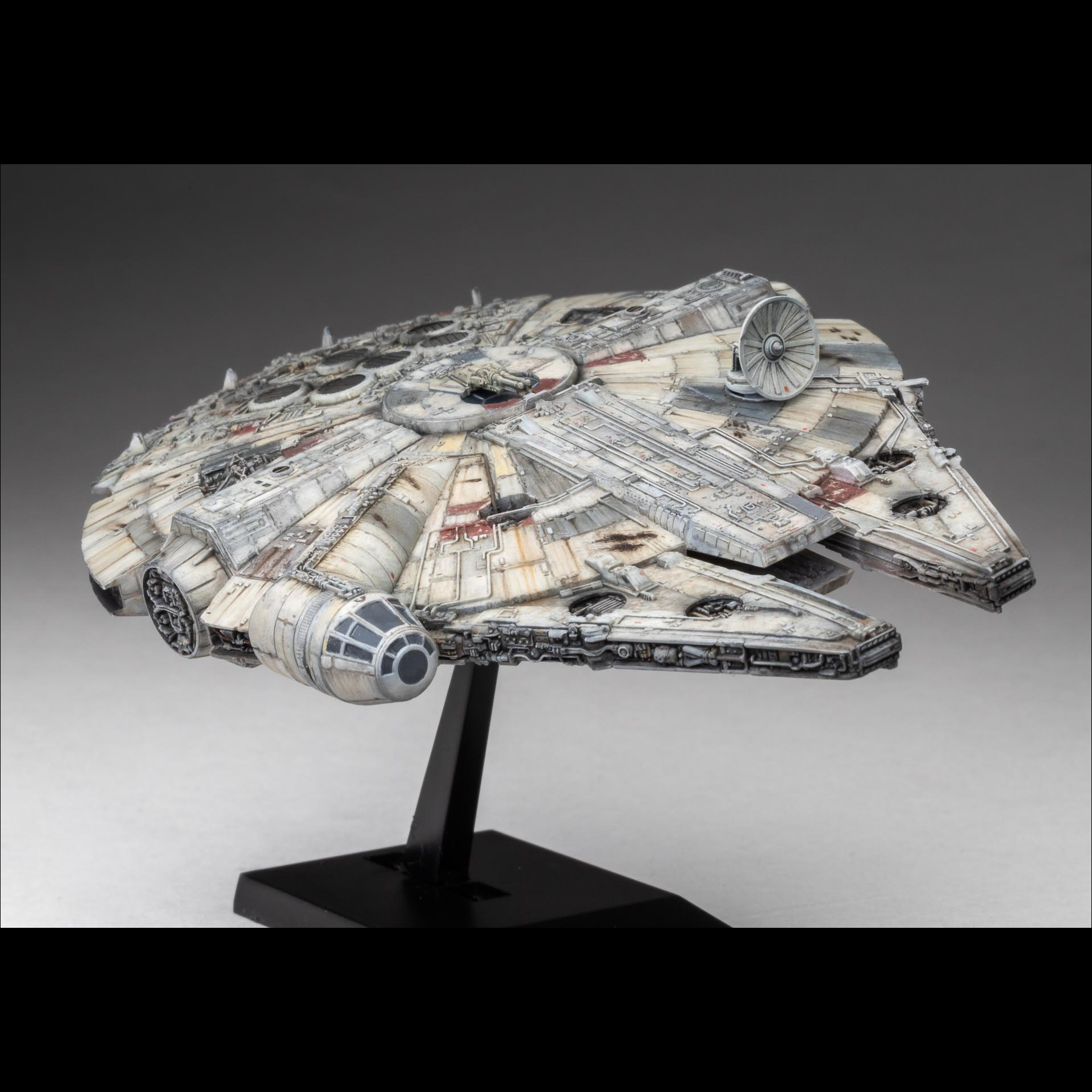 STAR WARS MILLENNIUM FALCON 1/350 - Hobby Models GT