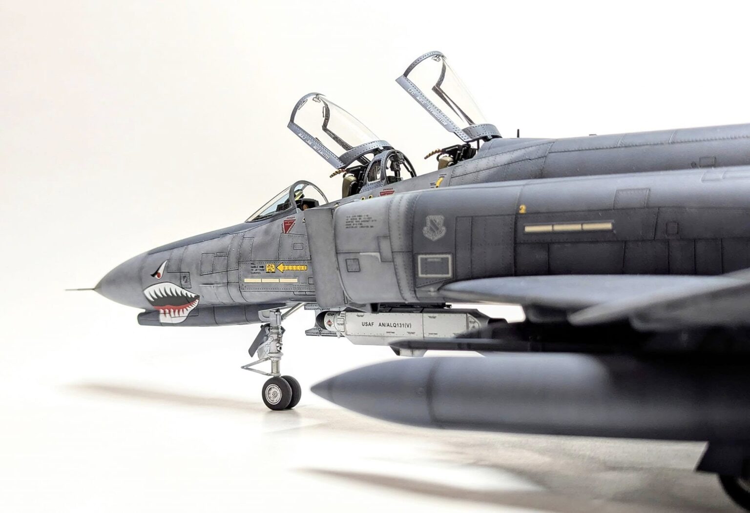 F-4E PHANTOM II 1/48 - Hobby Models GT