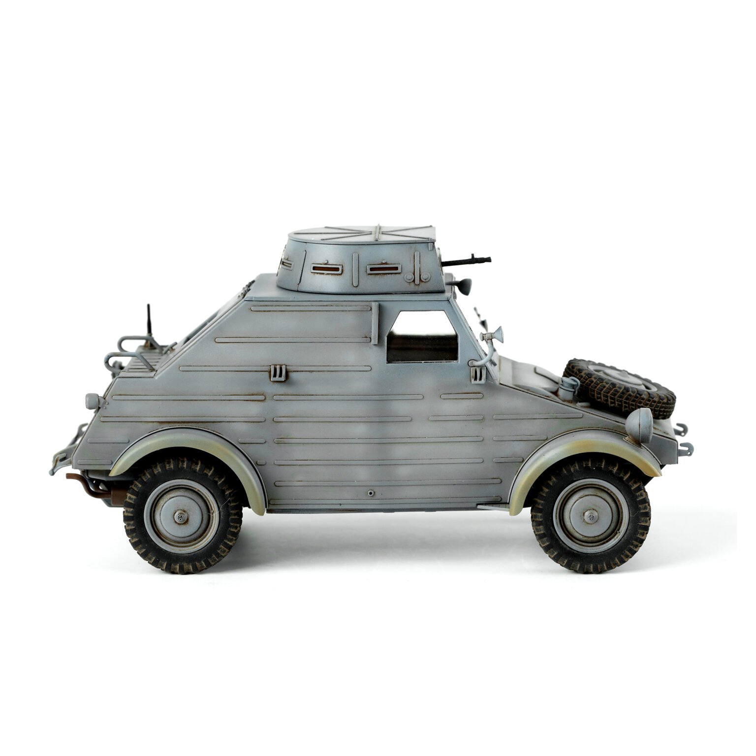 CARRO ALEMAN PKW.K1 KÜBELWAGEN ARMORED TYPE 823 MENG 1/35 - Hobby Models GT
