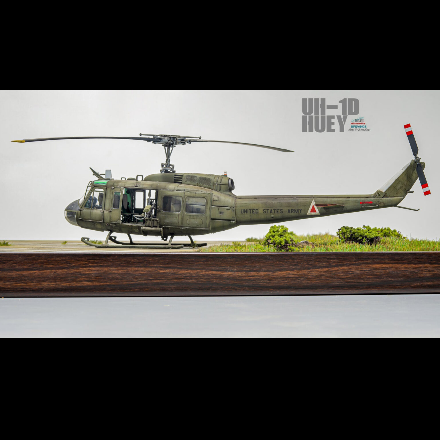 UH-1D HUEY 1/48 - Hobby Models GT